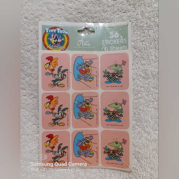 Warner Bros. | Other | Vintage Looney Tunes Tiny Toon Self Adhesive ...